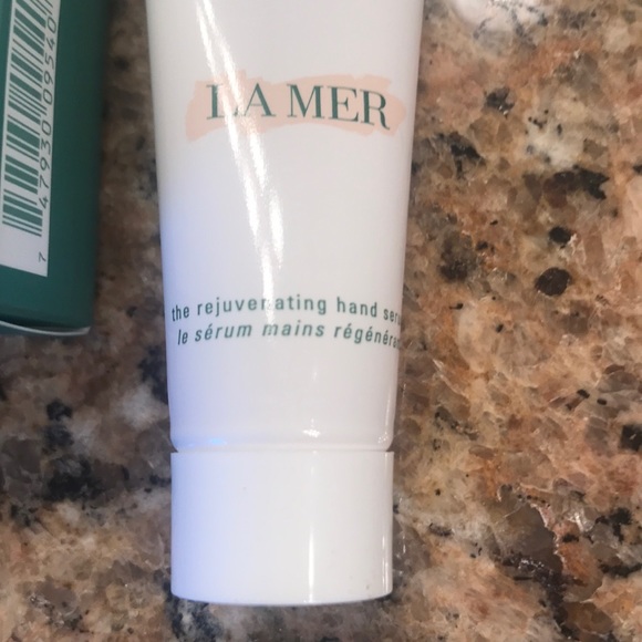 La Mer | Makeup | La Mer Rejuvenating Hand Serum | Poshmark